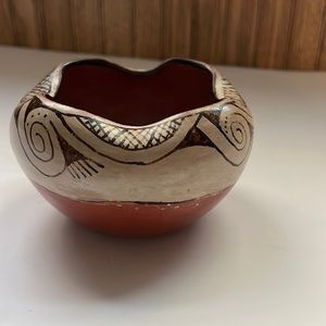 Art | Vintage Maricopa Native American Pressed Edge Pottery Vase | Poshmark